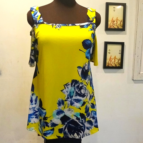 Belldini | Tops | Belldini Womans Top O | Poshmark
